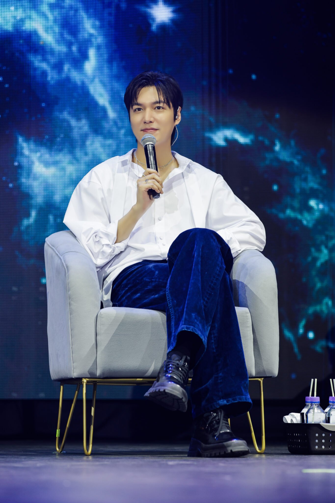 Filipino Minoz Step into Lee MinHo's World in Unforgettable "MINHOVERSE ...
